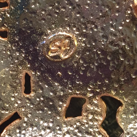 SJ | Jewelry | Vintage Signed Sj Gold Enamel Brooch | Poshmark